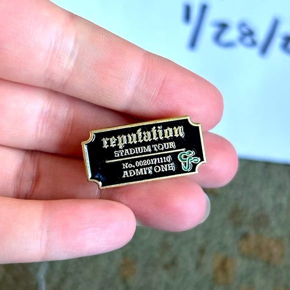 Taylor Swift | Jewelry | Taylor Swift Reputation Stadium Tour Ticket ...